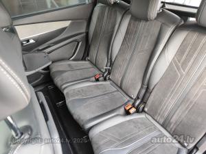 Brown Peugeot 5008 2021 in Tartu, with an engine capacity of 1.50 L and mileage of 82 thousand km for 22990 €, photo 9 on AUTOMOTO.COM.LV