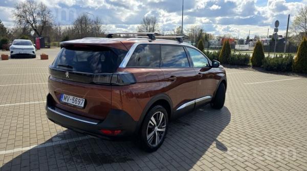 Brūns Peugeot 5008 2021 Rīga, ar dzinēja tilpumu 1.50 L un nobraukumu 120 tūkst. km par 18800 €, foto 5 vietnē AUTOMOTO.COM.LV