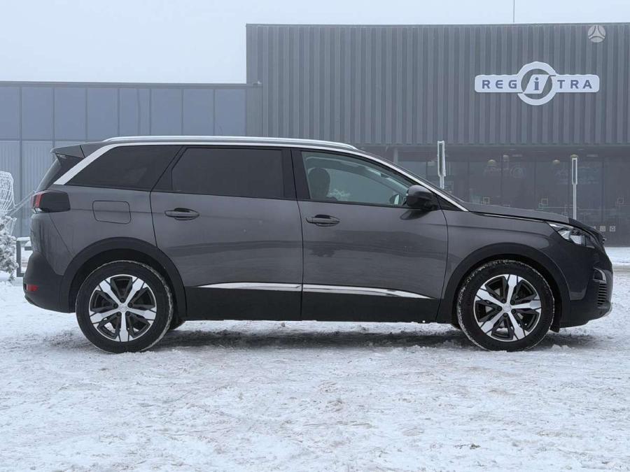 Peugeot 5008 2017 in Siauliai, with an engine capacity of 1.20 L and mileage of 154 thousand km for 9990 €, photo 4 on AUTOMOTO.COM.LV