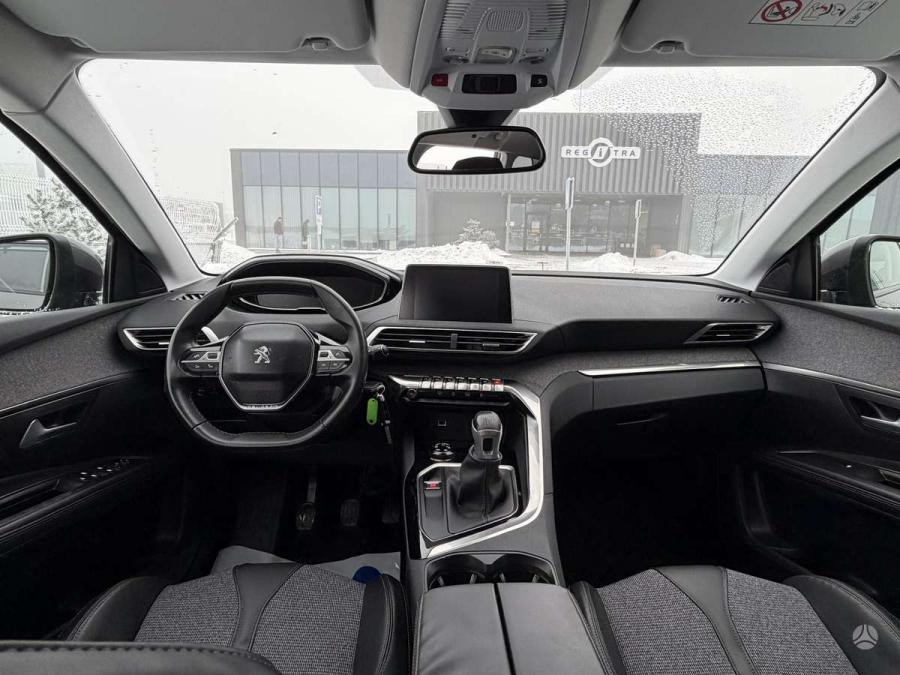 Peugeot 5008 2017 in Siauliai, with an engine capacity of 1.20 L and mileage of 154 thousand km for 9990 €, photo 15 on AUTOMOTO.COM.LV