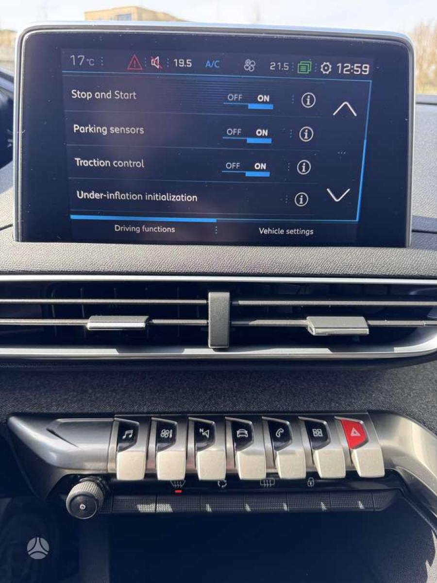 Peugeot 5008 2017 Šauļi, ar dzinēja tilpumu 1.20 L un nobraukumu 189 tūkst. km par 9150 €, foto 30 vietnē AUTOMOTO.COM.LV