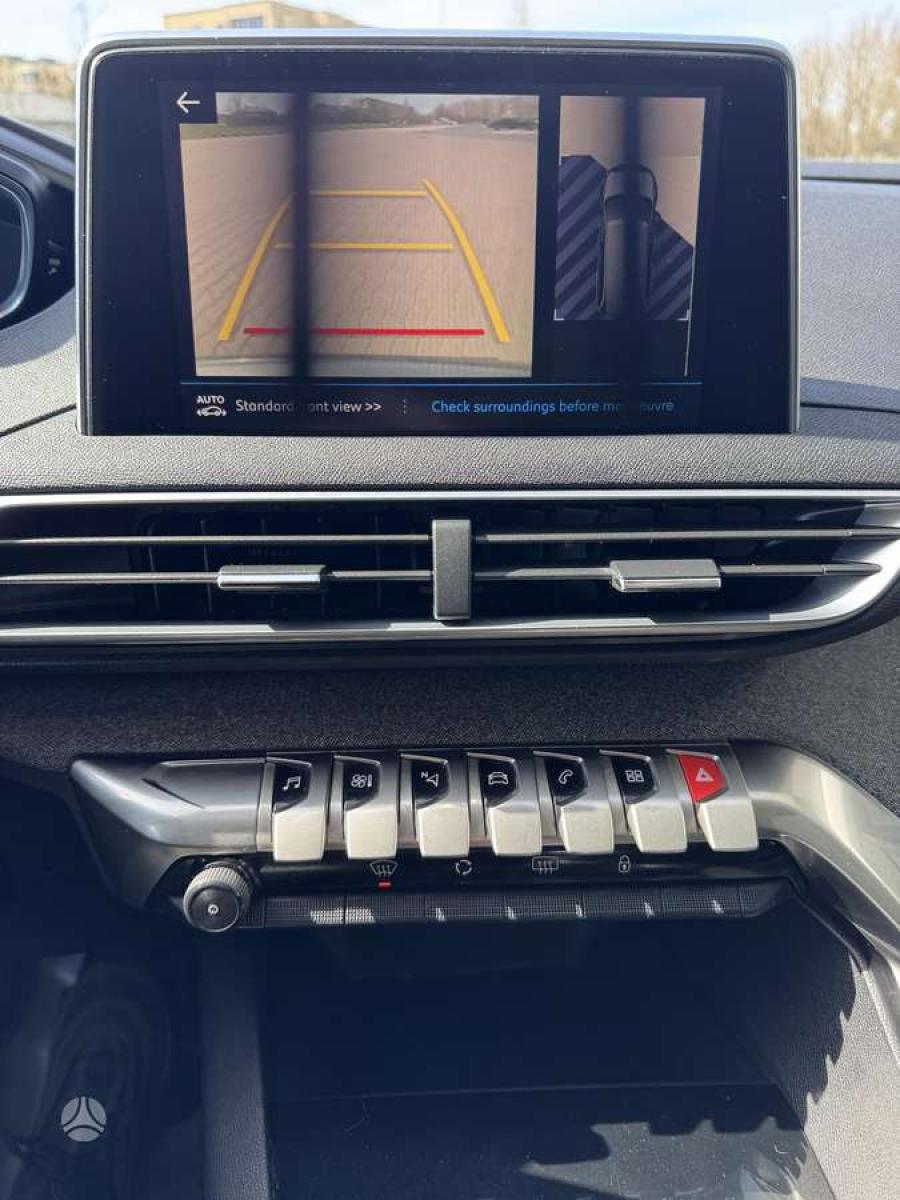 Peugeot 5008 2017 Šauļi, ar dzinēja tilpumu 1.20 L un nobraukumu 189 tūkst. km par 9150 €, foto 31 vietnē AUTOMOTO.COM.LV
