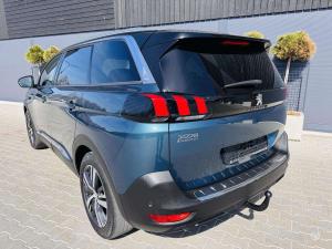Peugeot 5008 2017 in Siauliai, with an engine capacity of 1.20 L and mileage of 189 thousand km for 9150 €, photo 8 on AUTOMOTO.COM.LV