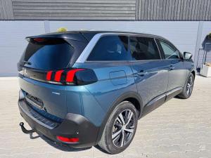 Peugeot 5008 2017 in Siauliai, with an engine capacity of 1.20 L and mileage of 189 thousand km for 9150 €, photo 12 on AUTOMOTO.COM.LV