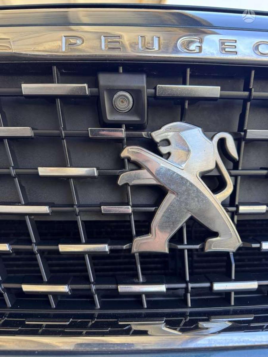 Peugeot 5008 2017 in Siauliai, with an engine capacity of 1.20 L and mileage of 189 thousand km for 9150 €, photo 36 on AUTOMOTO.COM.LV