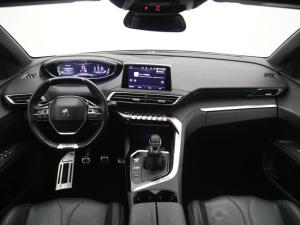 Peugeot 5008 2018 in Vilnius, with an engine capacity of 1.20 L and mileage of 146 thousand km for 13599 €, photo 2 on AUTOMOTO.COM.LV