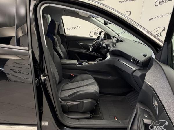 Пежо 5008 2018 в Вильнюс, объемом двигателя 1.56 л и пробегом 203 тыс. км за 12900 €, фото 4 на AUTOMOTO.COM.LV