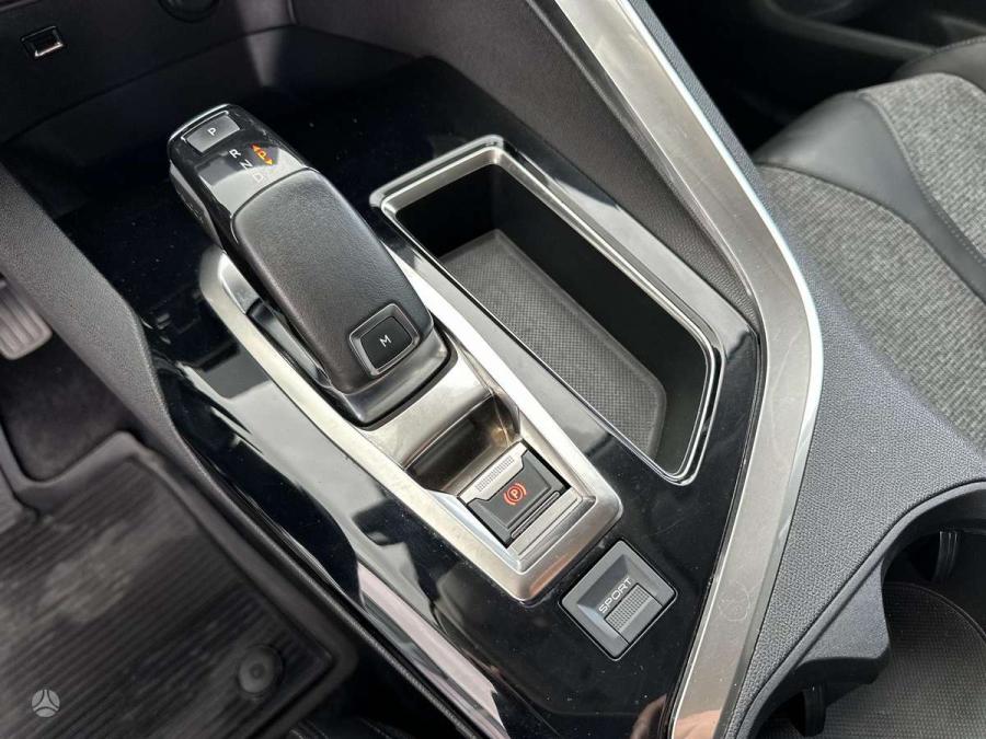 Peugeot 5008 2018 Klaipėda, ar dzinēja tilpumu 1.60 L un nobraukumu 119 tūkst. km par 17200 €, foto 17 vietnē AUTOMOTO.COM.LV
