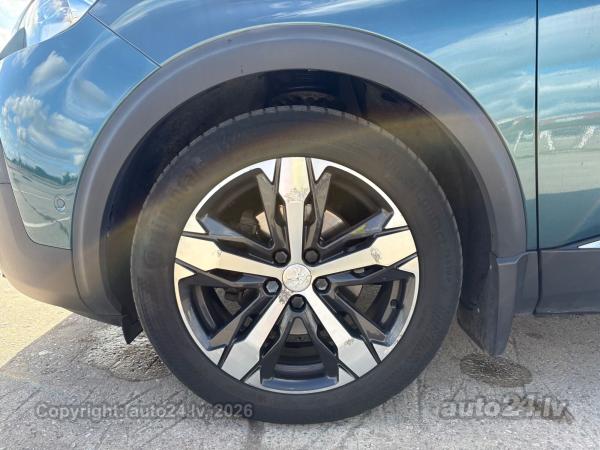 Peugeot 5008 2018 in Tartu on AUTOMOTO.COM.LV Peugeot 5008 2018 in Tartu, with an engine capacity of 2.00 L and mileage of 133 thousand km for 16900 €, photo 10 on AUTOMOTO.COM.LV