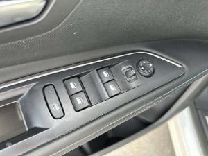 Peugeot 5008 2019 in Klaipeda, with an engine capacity of 1.60 L and mileage of 114 thousand km for 16900 €, photo 12 on AUTOMOTO.COM.LV