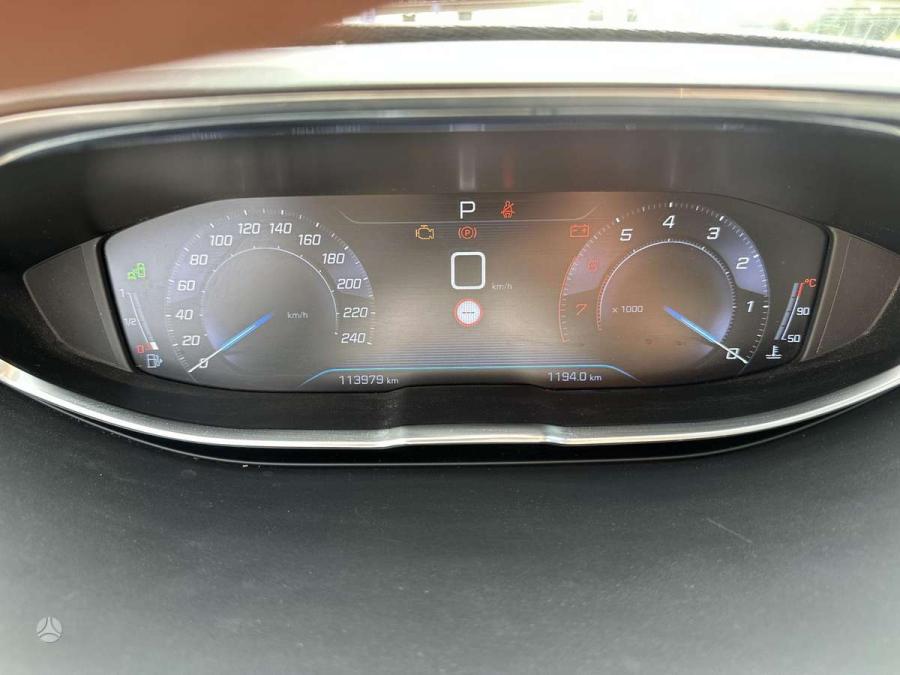 Peugeot 5008 2019 in Klaipeda, with an engine capacity of 1.60 L and mileage of 114 thousand km for 16900 €, photo 17 on AUTOMOTO.COM.LV