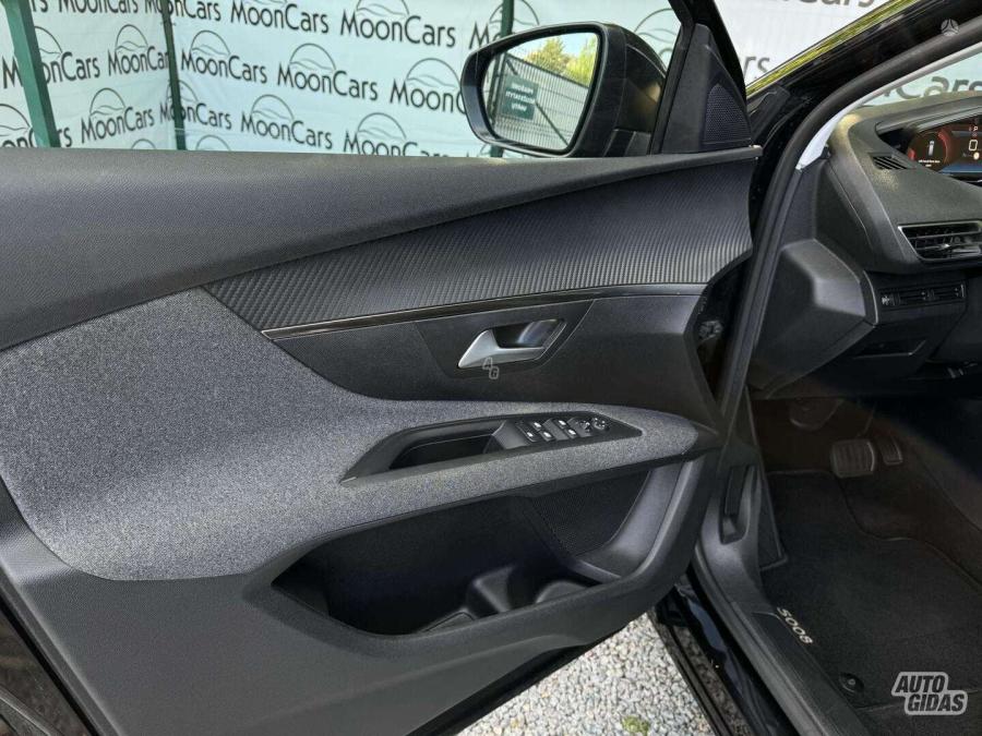 Peugeot 5008 2020 Viļņa, ar dzinēja tilpumu 1.20 L un nobraukumu 240 tūkst. km par 10300 €, foto 19 vietnē AUTOMOTO.COM.LV