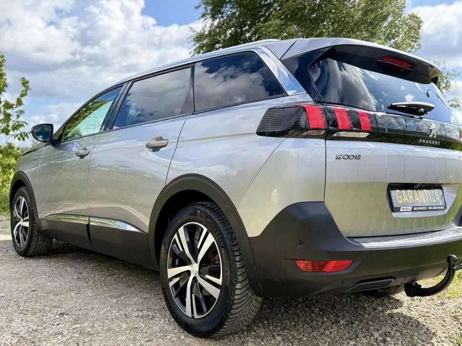 Peugeot 5008 2020 in Siauliai, with an engine capacity of 1.50 L and mileage of 180 thousand km for 14400 €, photo 8 on AUTOMOTO.COM.LV