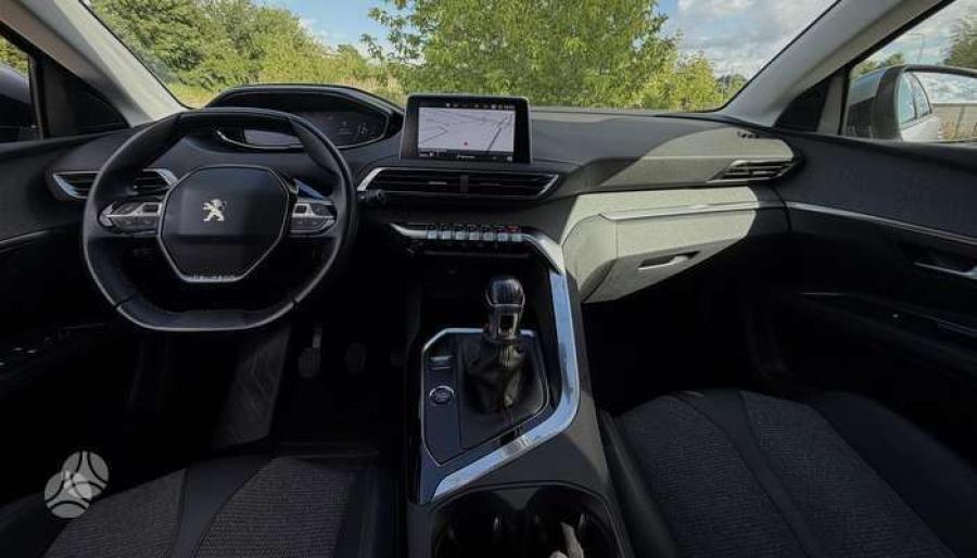 Peugeot 5008 2020 Šauļi, ar dzinēja tilpumu 1.50 L un nobraukumu 180 tūkst. km par 14400 €, foto 30 vietnē AUTOMOTO.COM.LV