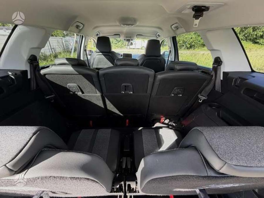Peugeot 5008 2020 Šauļi, ar dzinēja tilpumu 1.50 L un nobraukumu 180 tūkst. km par 14400 €, foto 41 vietnē AUTOMOTO.COM.LV