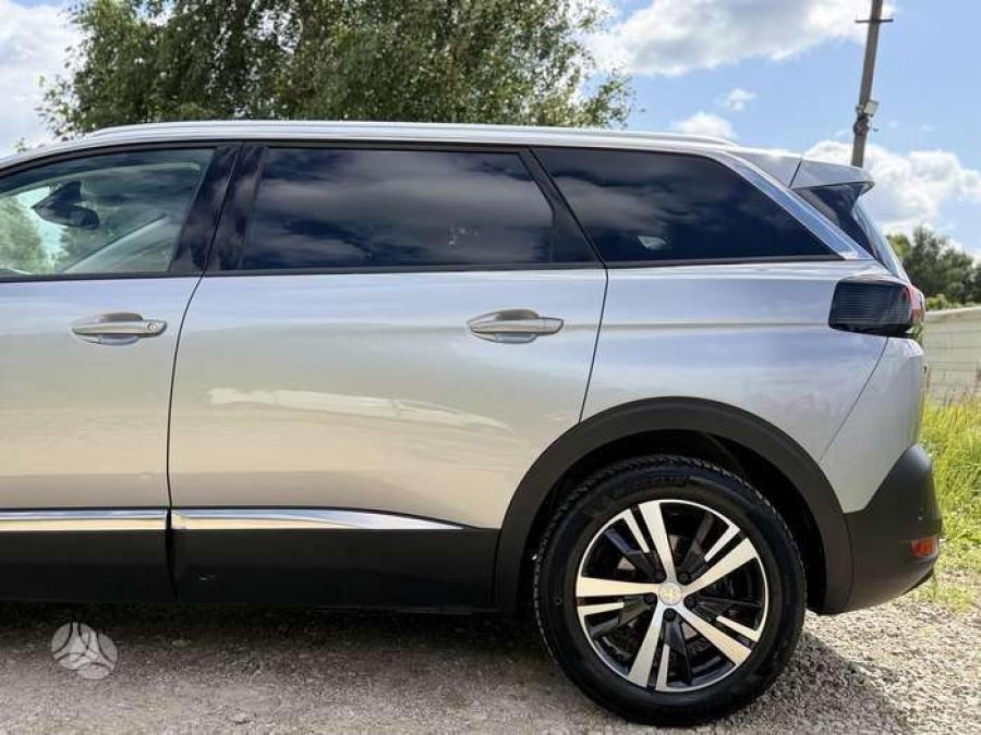 Peugeot 5008 2020 Šauļi, ar dzinēja tilpumu 1.50 L un nobraukumu 180 tūkst. km par 14400 €, foto 13 vietnē AUTOMOTO.COM.LV