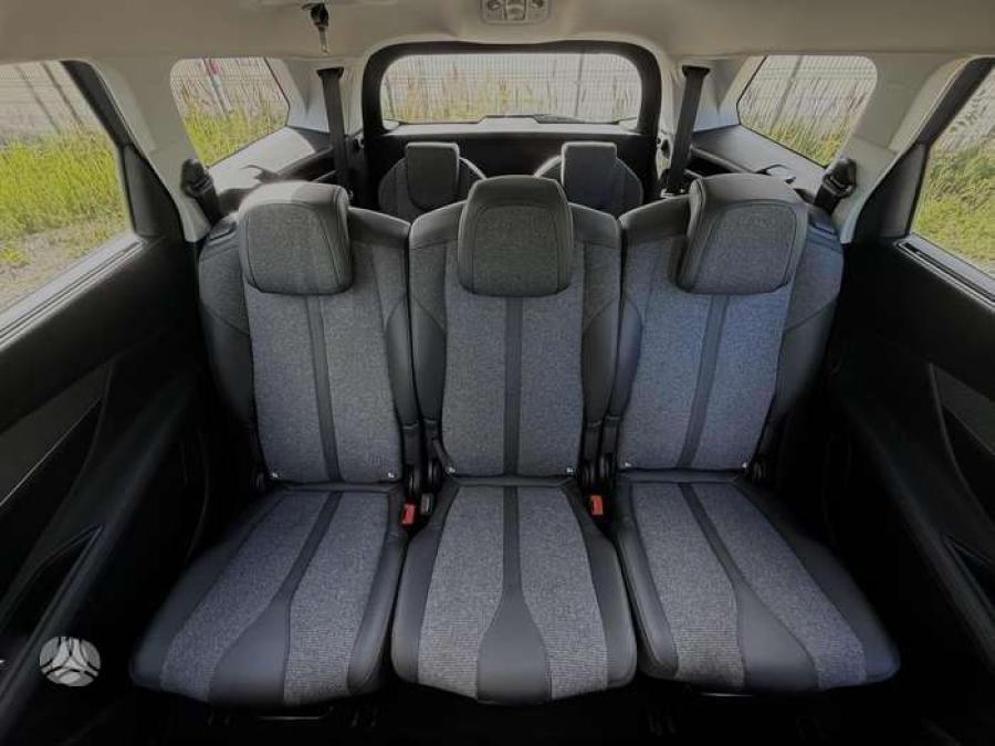 Peugeot 5008 2020 Šauļi, ar dzinēja tilpumu 1.50 L un nobraukumu 180 tūkst. km par 14400 €, foto 39 vietnē AUTOMOTO.COM.LV