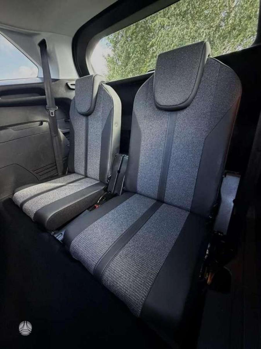Peugeot 5008 2020 in Siauliai, with an engine capacity of 1.50 L and mileage of 180 thousand km for 14400 €, photo 37 on AUTOMOTO.COM.LV