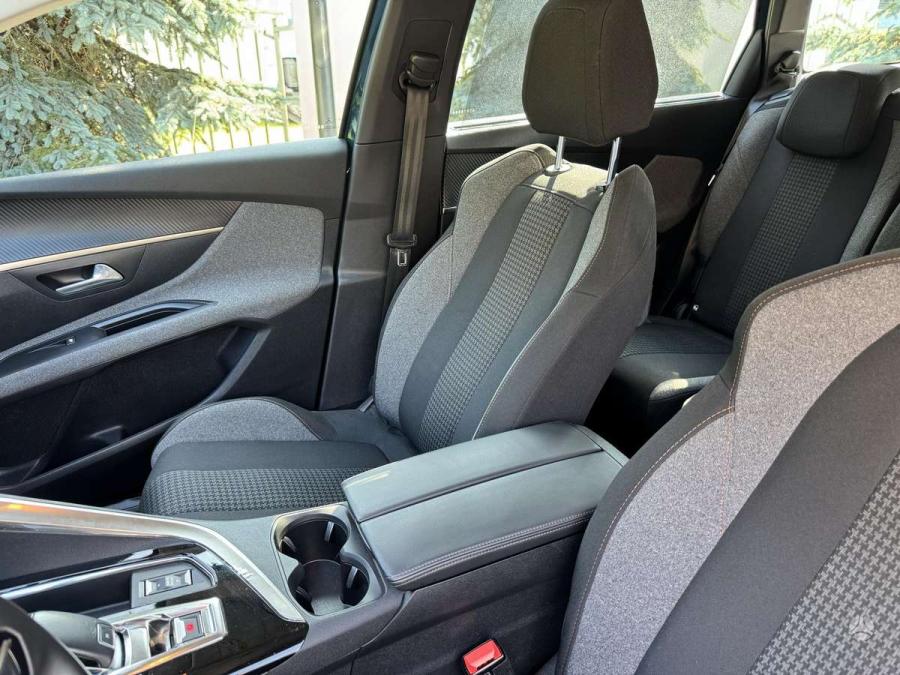 Peugeot 5008 2021 Kauņa, ar dzinēja tilpumu 1.50 L un nobraukumu 177 tūkst. km par 17850 €, foto 18 vietnē AUTOMOTO.COM.LV