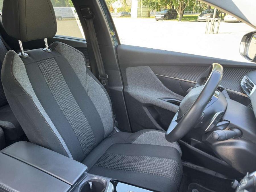 Peugeot 5008 2021 Kauņa, ar dzinēja tilpumu 1.50 L un nobraukumu 177 tūkst. km par 17850 €, foto 22 vietnē AUTOMOTO.COM.LV