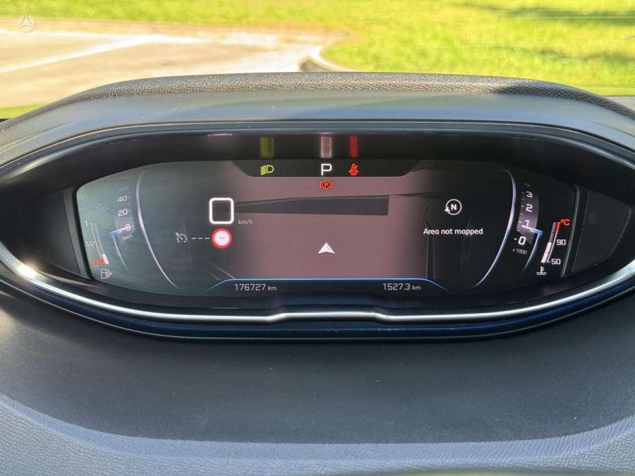 Peugeot 5008 2021 Kauņa, ar dzinēja tilpumu 1.50 L un nobraukumu 177 tūkst. km par 17850 €, foto 30 vietnē AUTOMOTO.COM.LV