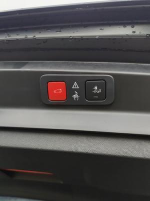 Peugeot 5008 2023 Jehvi, ar dzinēja tilpumu 1.50 L un nobraukumu 92 tūkst. km par 24999 €, foto 10 vietnē AUTOMOTO.COM.LV