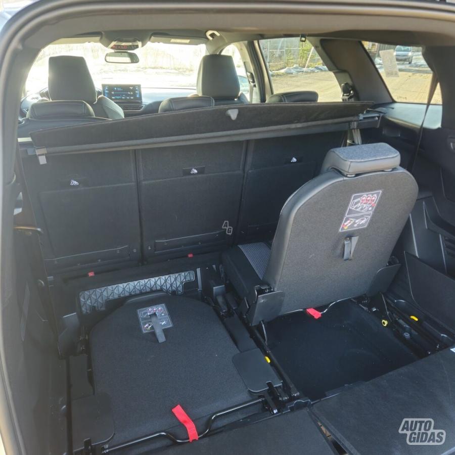 Peugeot 5008 2024 in Vilnius, with an engine capacity of 1.50 L and mileage of 29 thousand km for 24500 €, photo 13 on AUTOMOTO.COM.LV