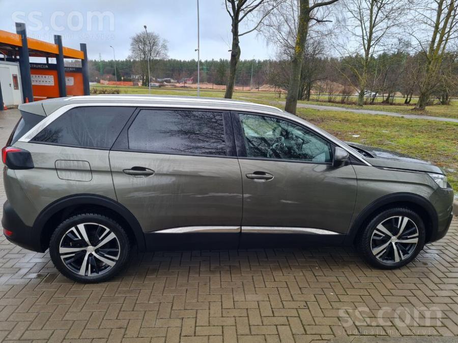 Zaļš Peugeot 5008 2017 Rīga, ar dzinēja tilpumu 1.20 L un nobraukumu 157 tūkst. km par 13200 €, foto 4 vietnē AUTOMOTO.COM.LV