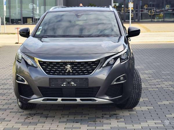 Green Peugeot 5008 2017 in Siauliai, with an engine capacity of 1.60 L and mileage of 0 thousand km for 11500 €, photo 5 on AUTOMOTO.COM.LV
