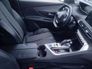 Zaļš Peugeot 5008 2018 Rīga, ar dzinēja tilpumu 1.50 L un nobraukumu 245 tūkst. km par 14500 €, foto 25 vietnē AUTOMOTO.COM.LV