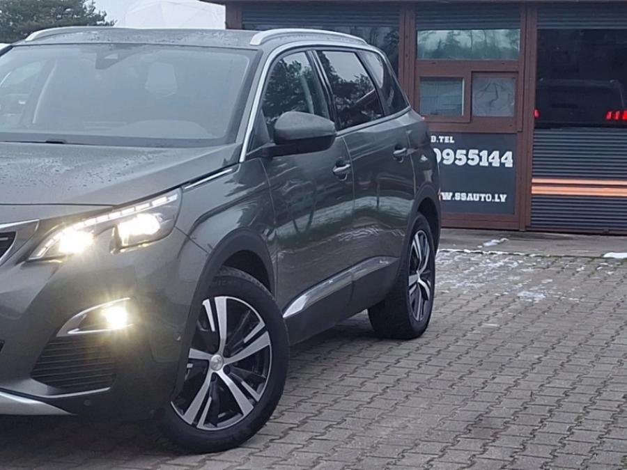 Zaļš Peugeot 5008 2018 Rīga, ar dzinēja tilpumu 1.50 L un nobraukumu 245 tūkst. km par 14500 €, foto 30 vietnē AUTOMOTO.COM.LV