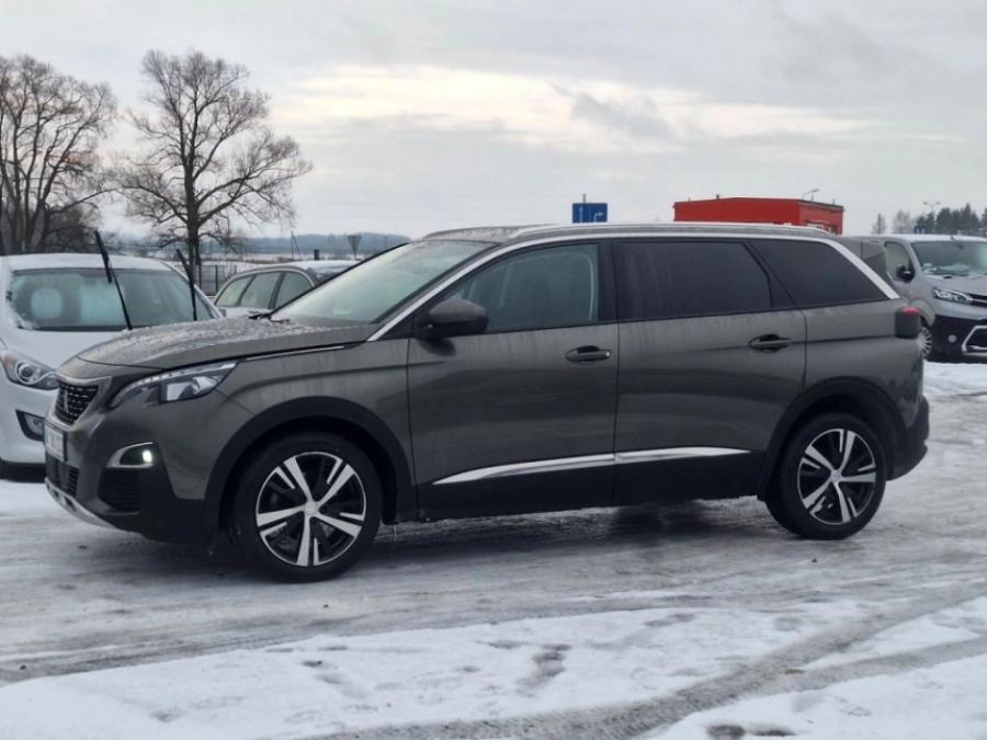 Zaļš Peugeot 5008 2018 Rīga, ar dzinēja tilpumu 1.50 L un nobraukumu 245 tūkst. km par 14500 €, foto 46 vietnē AUTOMOTO.COM.LV
