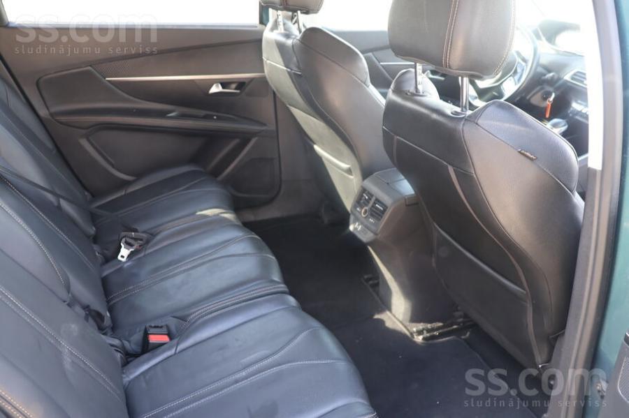 Zaļš Peugeot 5008 2018 Rīga, ar dzinēja tilpumu 1.20 L un nobraukumu 219 tūkst. km par 10100 €, foto 13 vietnē AUTOMOTO.COM.LV
