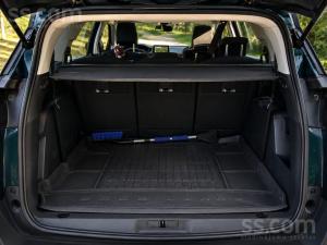 Zaļš Peugeot 5008 2018 Rēzekne, ar dzinēja tilpumu 1.50 L un nobraukumu 77 tūkst. km par 11800 €, foto 12 vietnē AUTOMOTO.COM.LV