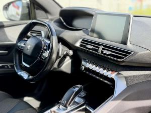 Zaļš Peugeot 5008 2018 Šauļi, ar dzinēja tilpumu 2.00 L un nobraukumu 281 tūkst. km par 15499 €, foto 27 vietnē AUTOMOTO.COM.LV