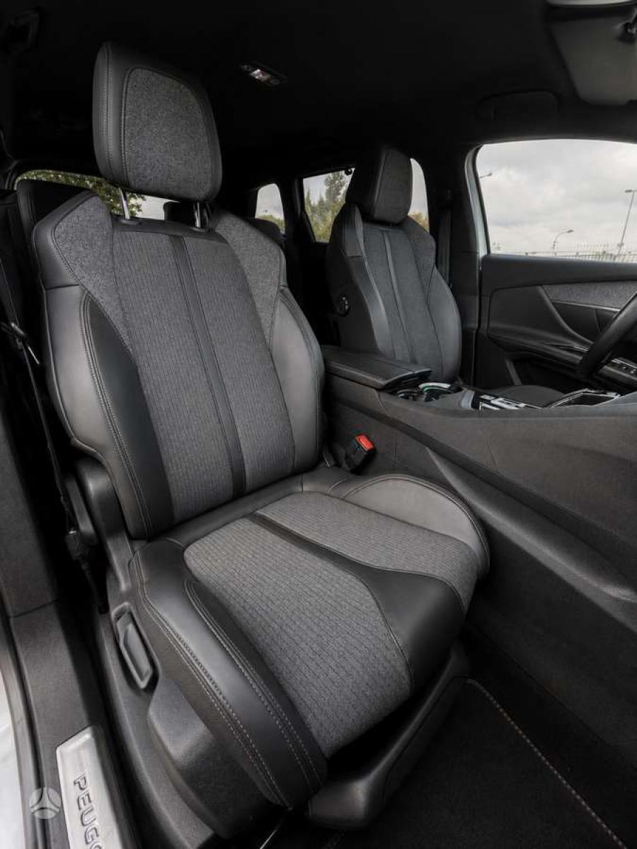 Zaļš Peugeot 5008 2018 Šauļi, ar dzinēja tilpumu 2.00 L un nobraukumu 281 tūkst. km par 15499 €, foto 30 vietnē AUTOMOTO.COM.LV
