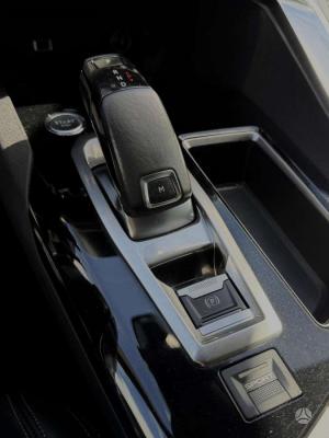 Zaļš Peugeot 5008 2018 Šauļi, ar dzinēja tilpumu 2.00 L un nobraukumu 281 tūkst. km par 15499 €, foto 41 vietnē AUTOMOTO.COM.LV