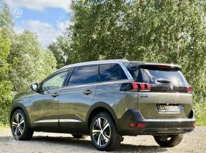 Green Peugeot 5008 2018 in Siauliai, with an engine capacity of 1.50 L and mileage of 195 thousand km for 14400 €, photo 4 on AUTOMOTO.COM.LV