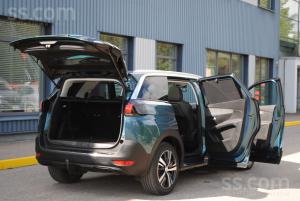 Zaļš Peugeot 5008 2018 Rīga, ar dzinēja tilpumu 1.20 L un nobraukumu 138 tūkst. km par 11990 €, foto 10 vietnē AUTOMOTO.COM.LV