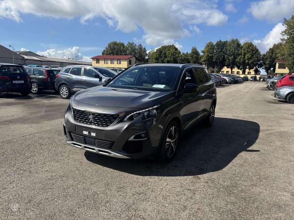 Green Peugeot 5008 2018 in Taurage, with an engine capacity of 1.20 L and mileage of 145 thousand km for 8300 €, photo 1 on AUTOMOTO.COM.LV