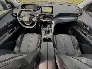 Green Peugeot 5008 2018 in Siauliai, with an engine capacity of 1.50 L and mileage of 195 thousand km for 14400 €, photo 25 on AUTOMOTO.COM.LV