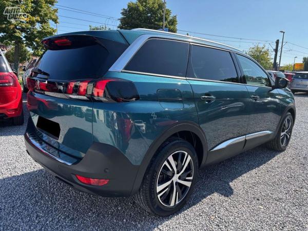 Green Peugeot 5008 2019 in Kaunas, with an engine capacity of 1.20 L and mileage of 88 thousand km for 22987 €, photo 4 on AUTOMOTO.COM.LV