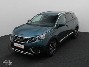 Green Peugeot 5008 2019 in Vilnius, with an engine capacity of 1.20 L and mileage of 191 thousand km for 13699 €, photo  on AUTOMOTO.COM.LV