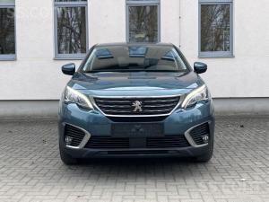 Green Peugeot 5008 2019 in Jelgava, with an engine capacity of 1.20 L and mileage of 179 thousand km for 11990 €, photo 4 on AUTOMOTO.COM.LV