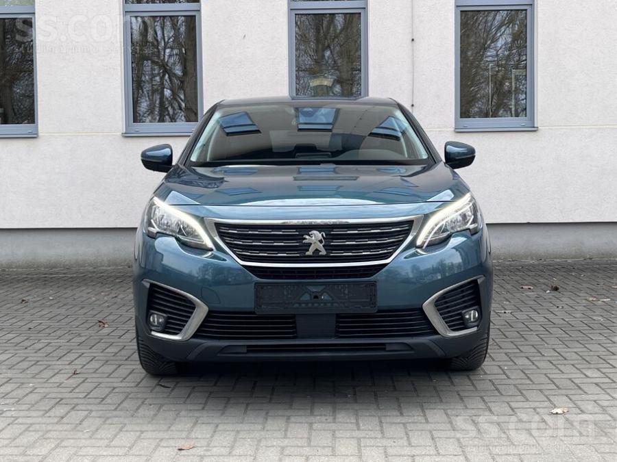 Green Peugeot 5008 2019 in Jelgava, with an engine capacity of 1.20 L and mileage of 179 thousand km for 11990 €, photo 4 on AUTOMOTO.COM.LV