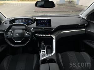 Green Peugeot 5008 2019 in Jelgava, with an engine capacity of 1.20 L and mileage of 179 thousand km for 11990 €, photo 14 on AUTOMOTO.COM.LV