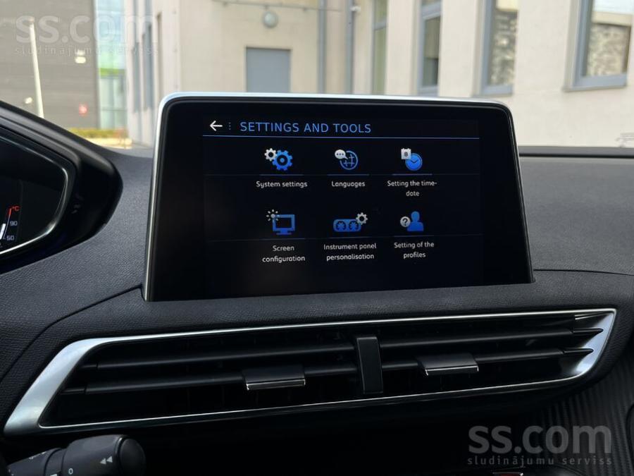 Green Peugeot 5008 2019 in Jelgava, with an engine capacity of 1.20 L and mileage of 179 thousand km for 11990 €, photo 20 on AUTOMOTO.COM.LV