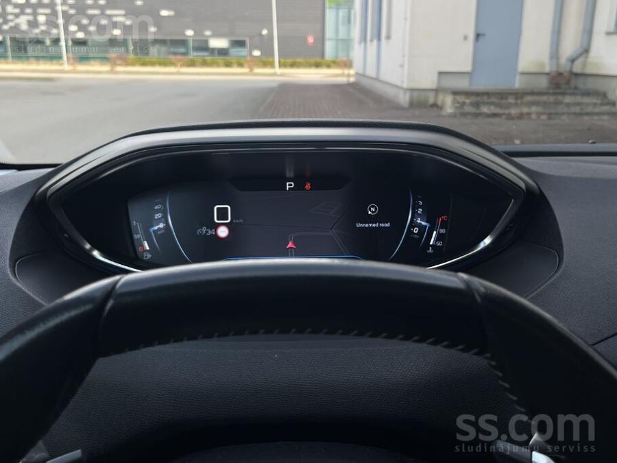 Green Peugeot 5008 2019 in Jelgava, with an engine capacity of 1.20 L and mileage of 179 thousand km for 11990 €, photo 21 on AUTOMOTO.COM.LV