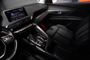 Zaļš Peugeot 5008 2019 Jelgava, ar dzinēja tilpumu 1.20 L un nobraukumu 125 tūkst. km par 12500 €, foto 11 vietnē AUTOMOTO.COM.LV