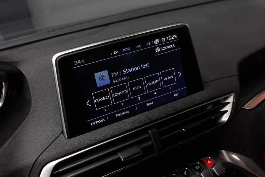 Zaļš Peugeot 5008 2019 Jelgava, ar dzinēja tilpumu 1.20 L un nobraukumu 125 tūkst. km par 12500 €, foto 13 vietnē AUTOMOTO.COM.LV